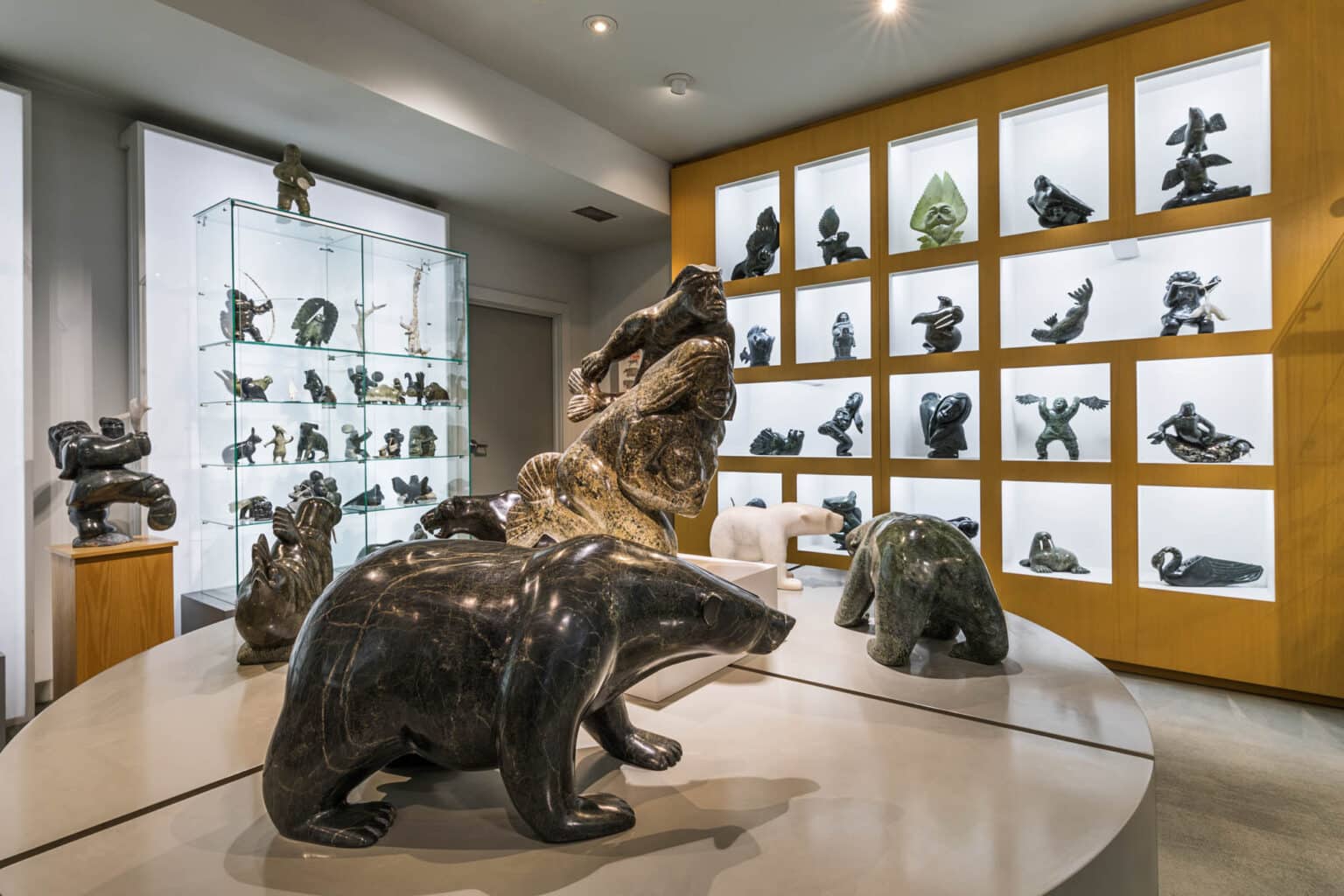 Art Inuit - Sculptures Inuit - Galerie Art Inuit Brousseau