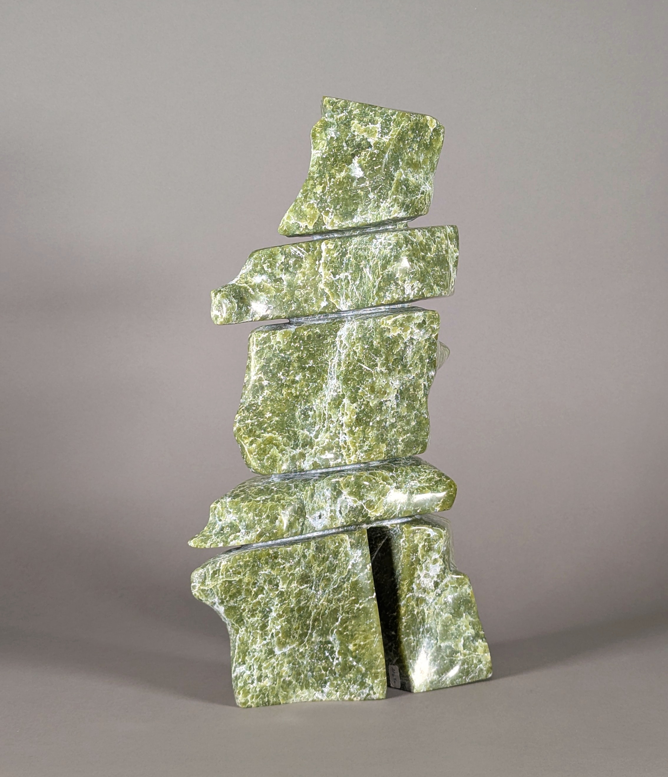 Inukshuk - Isa Oqutaq - Galerie Art Inuit Brousseau